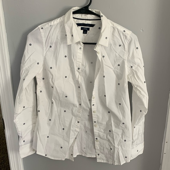 Tommy Hilfiger | Tops | Tommy Hilfiger White Buttondown | Poshmark